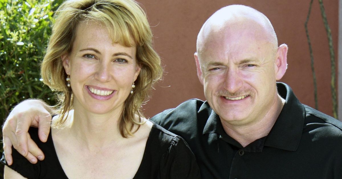 Ex-astronaut Kelly writing kids’ book