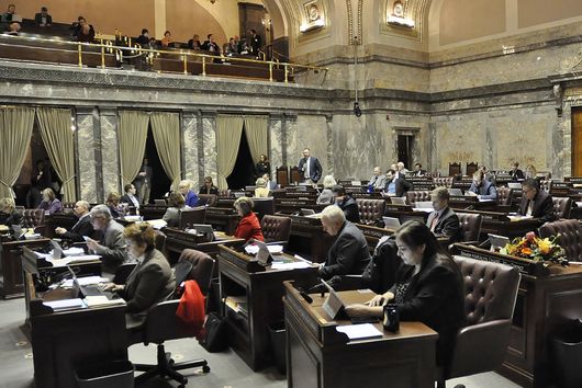 Senate passes plan to set up new way to manage home care workers