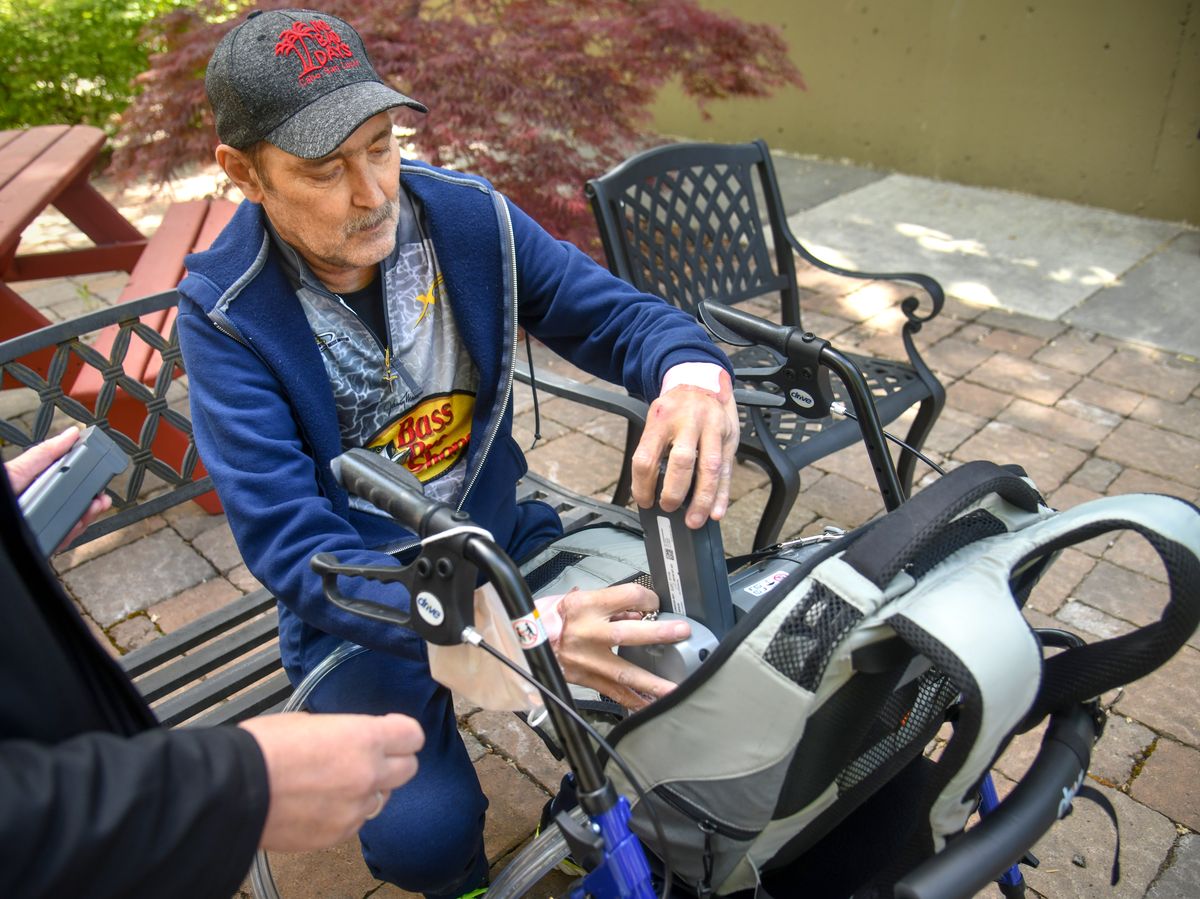 Greg Soumokil goes home with total artificial heart - June 1, 2021 ...
