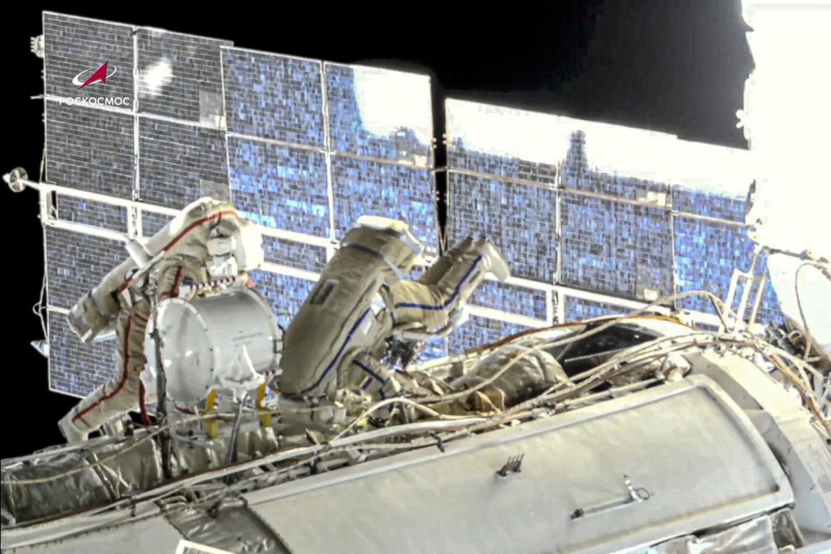 Russians end 7-hour spacewalk at International Space Station
