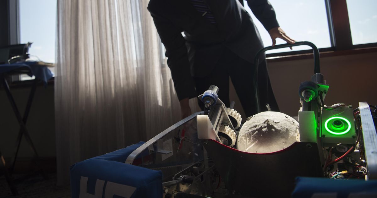 Washington FIRST Robotics fundraiser brings high school students from ...