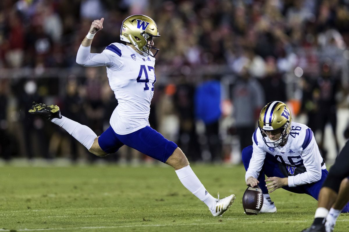 Dylan Morris' late TD pass lifts Washington past Stanford 20-13