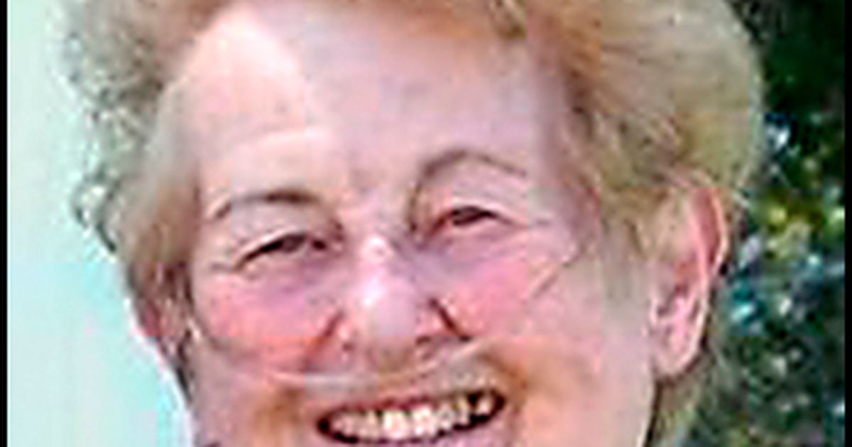 Obituary: Dionne, Helen Ann (Wolff)