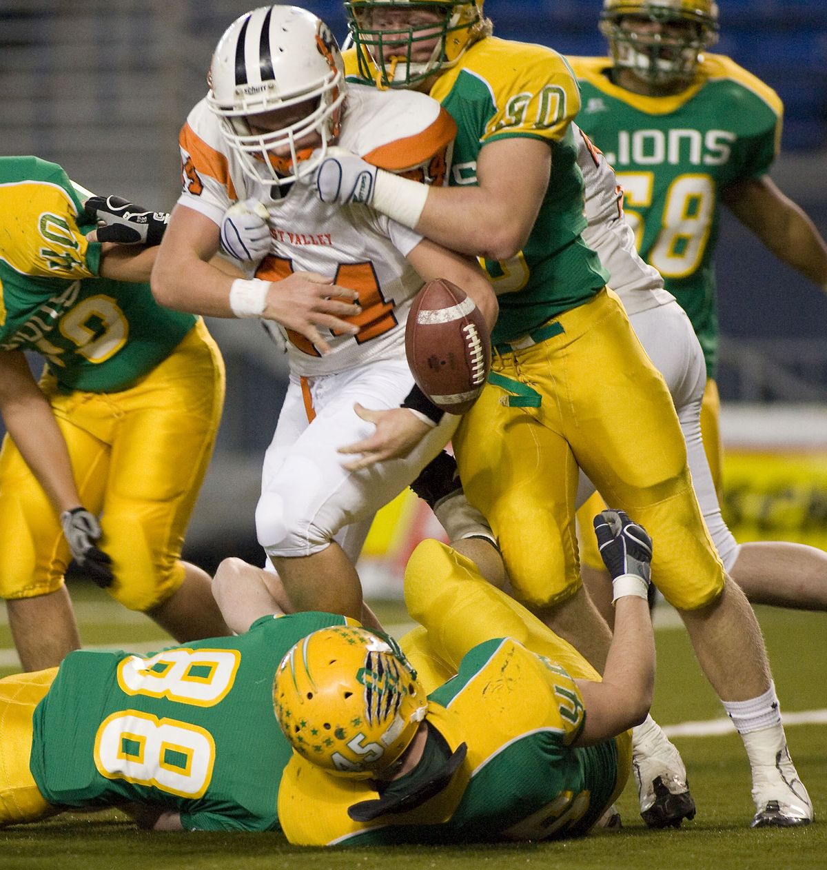 Washington prep football playoffs (Dec. 5) - Dec. 5, 2009 | The ...