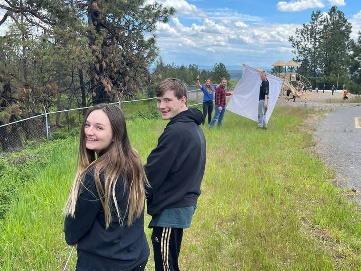 Three Springs science teacher studies on ticks, honeybees take flights