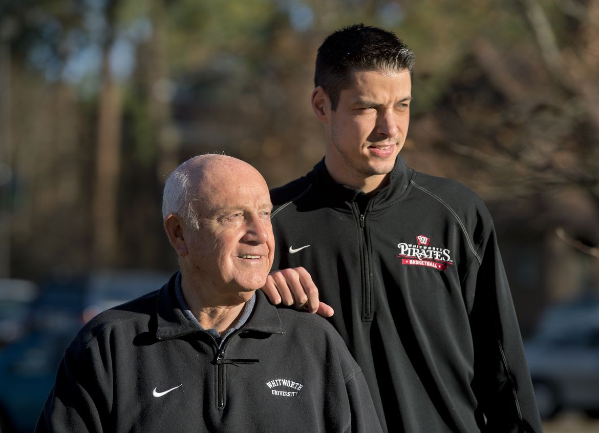 Ed Pepple, Hall of Fame Mercer Island basketball coach, dies at age 88