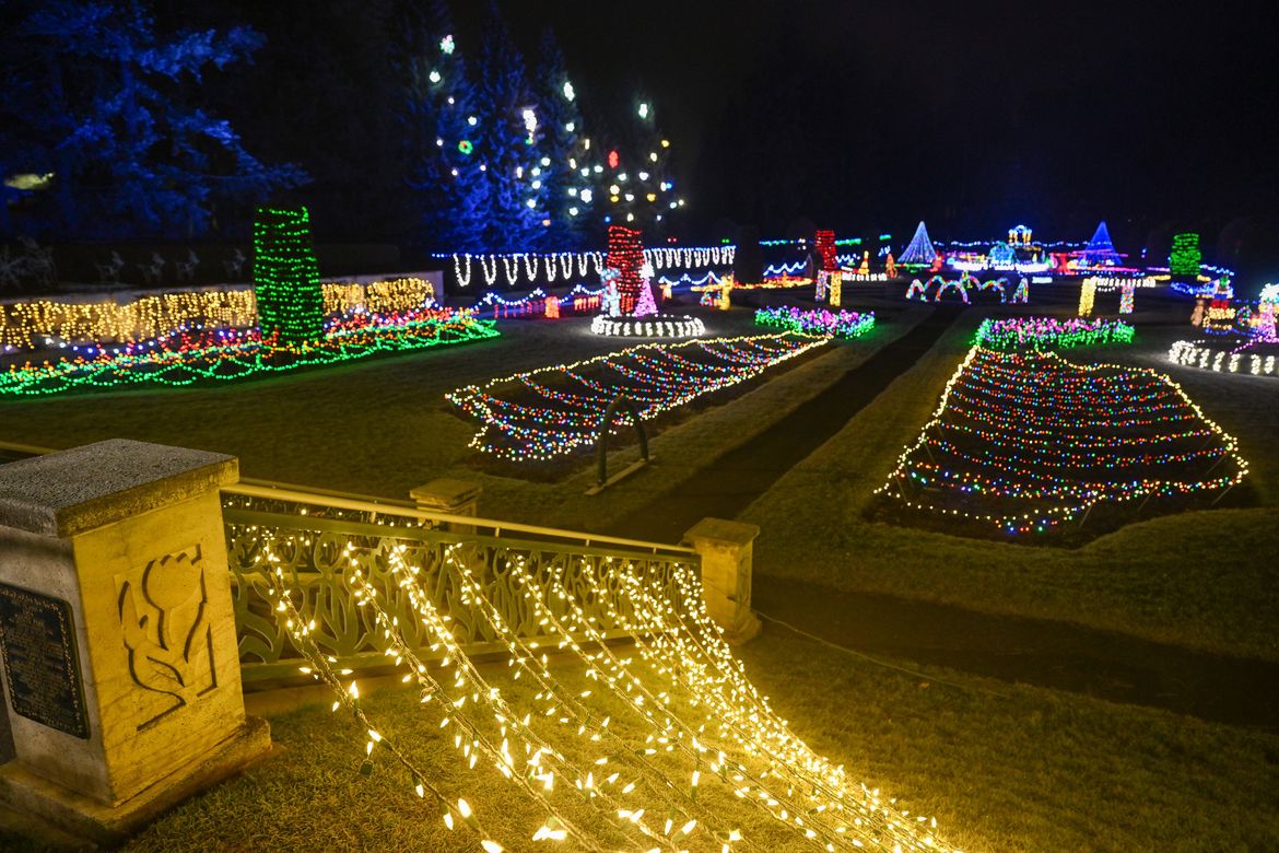 Manito Holiday Lights show - Dec. 12, 2024 | The Spokesman-Review