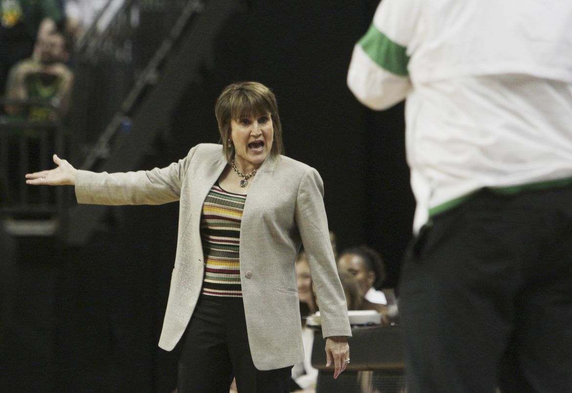 Washington State women off to a surprising start with win over ranked ...
