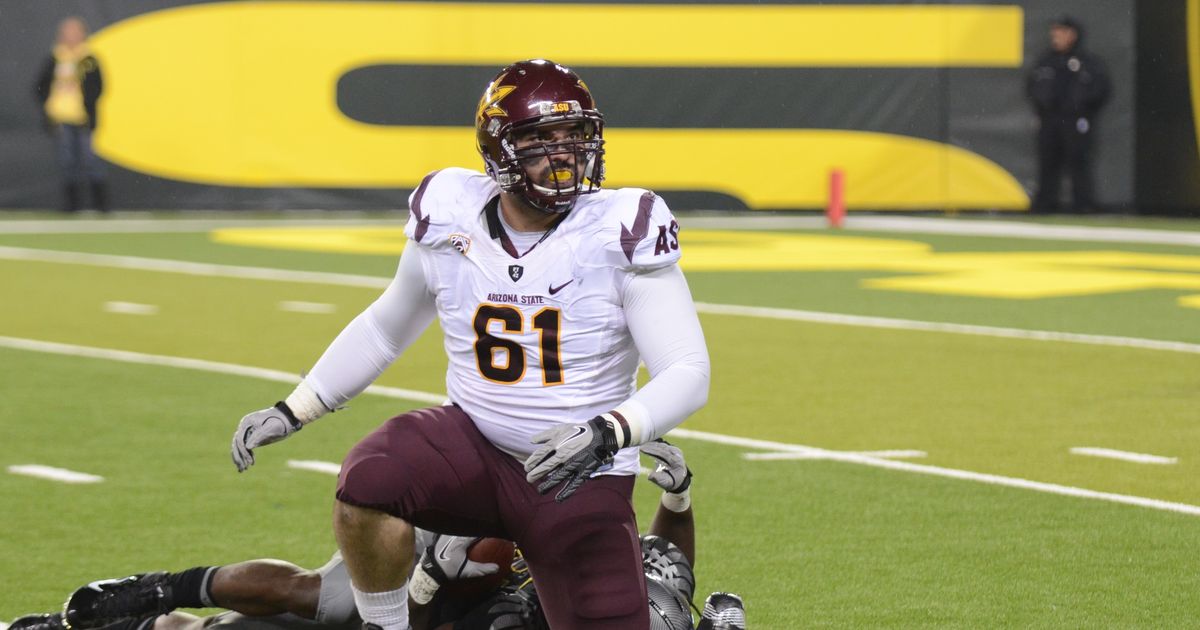 Bo, Bill Moos prepare for sentimental game