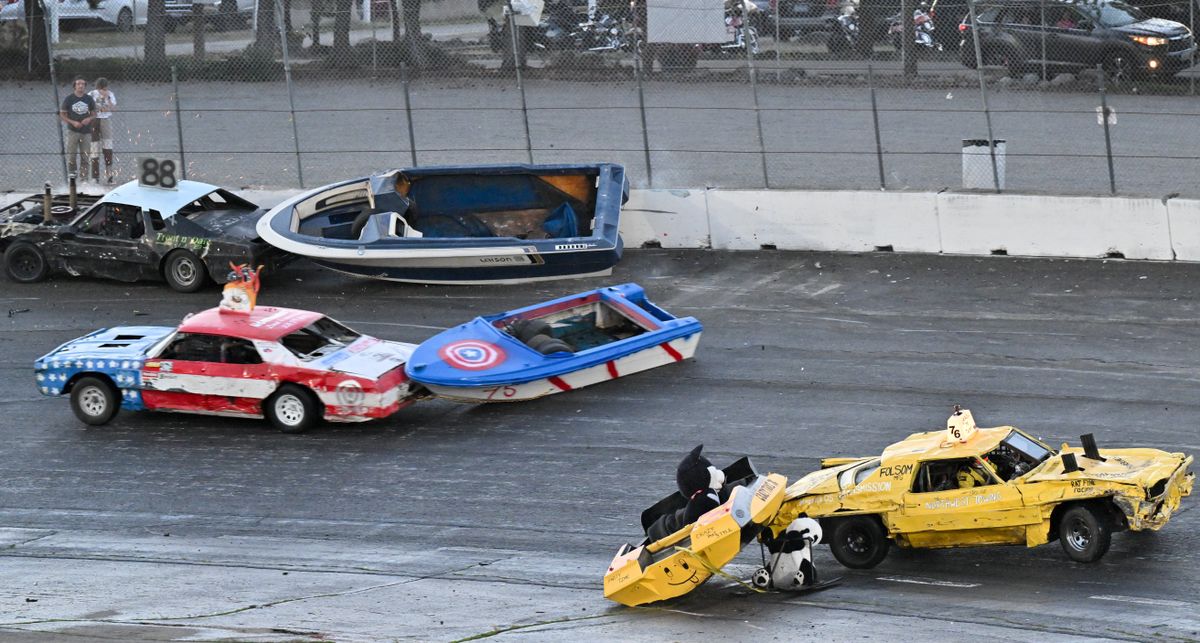 Out-of-water boat races sail with popularity each year at Stateline ...