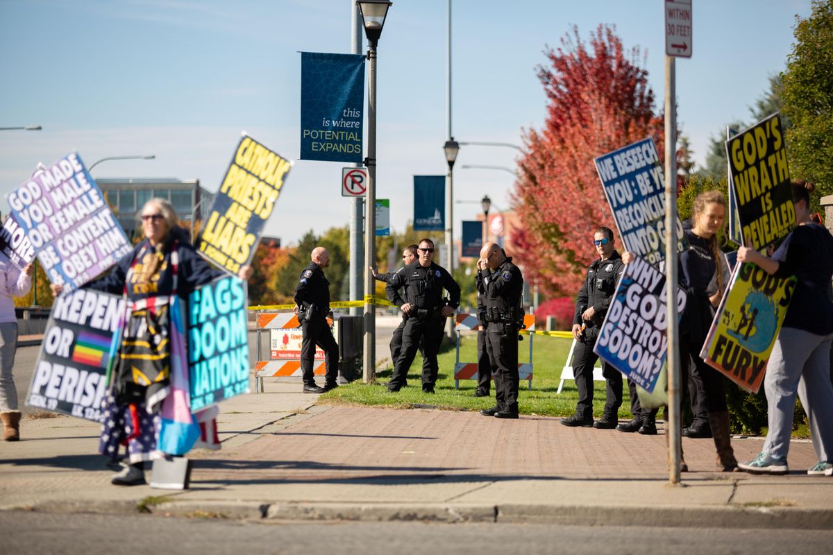 Spokane joins together in peace - Oct. 11, 2018 | The Spokesman-Review