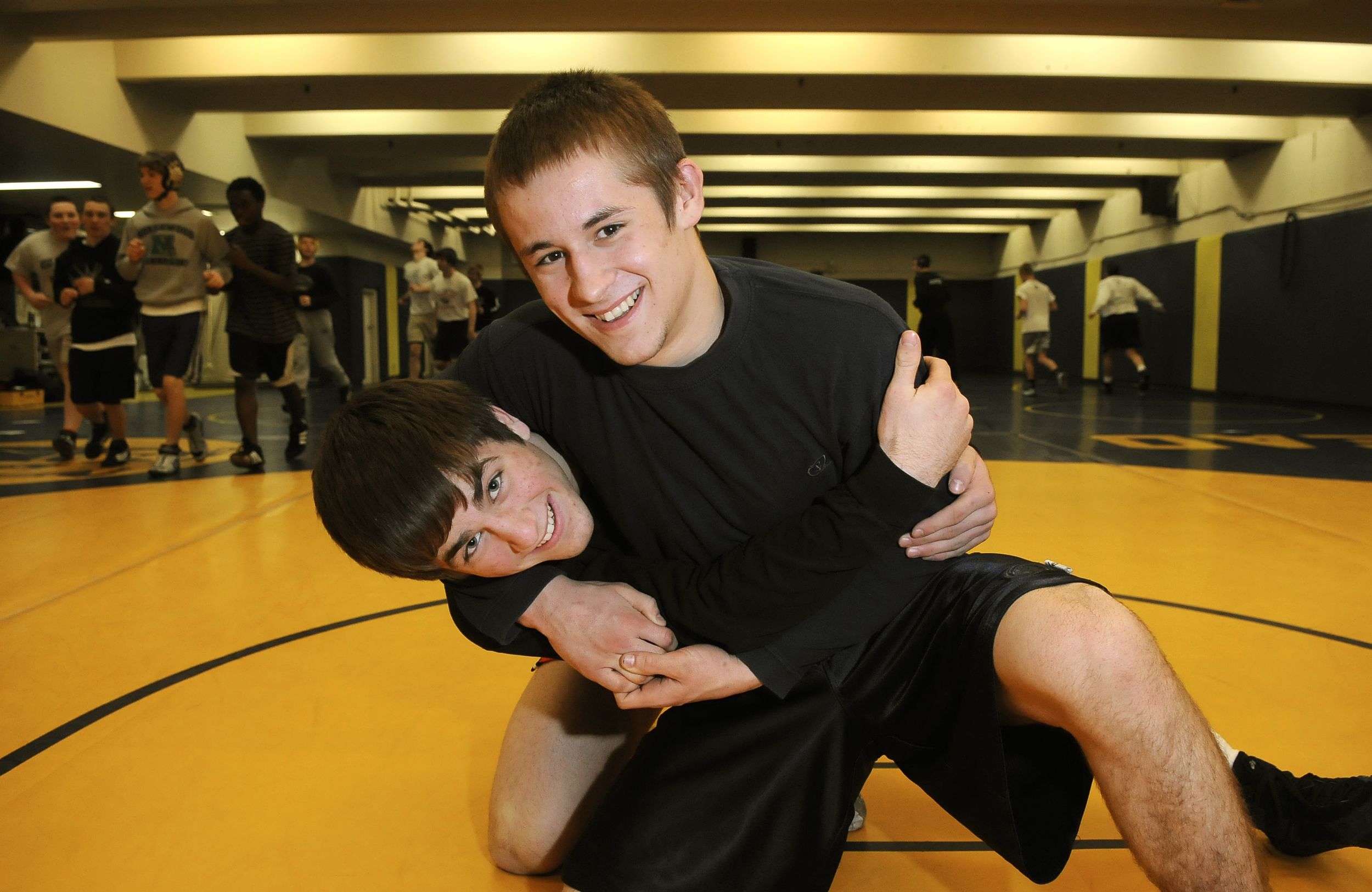 Area wrestlers head to Mat Classic