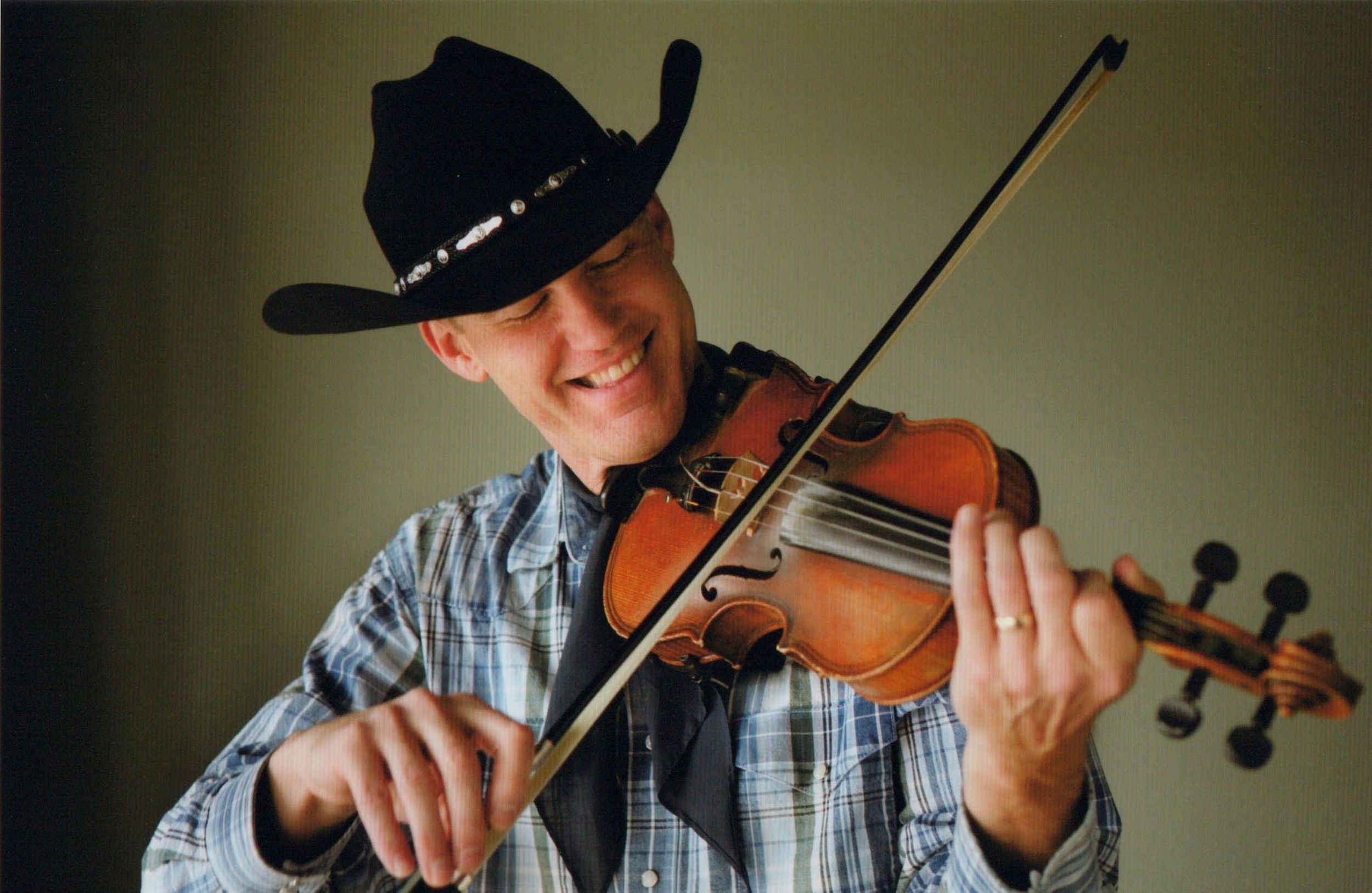 National fiddle champion Tony Ludiker dies
