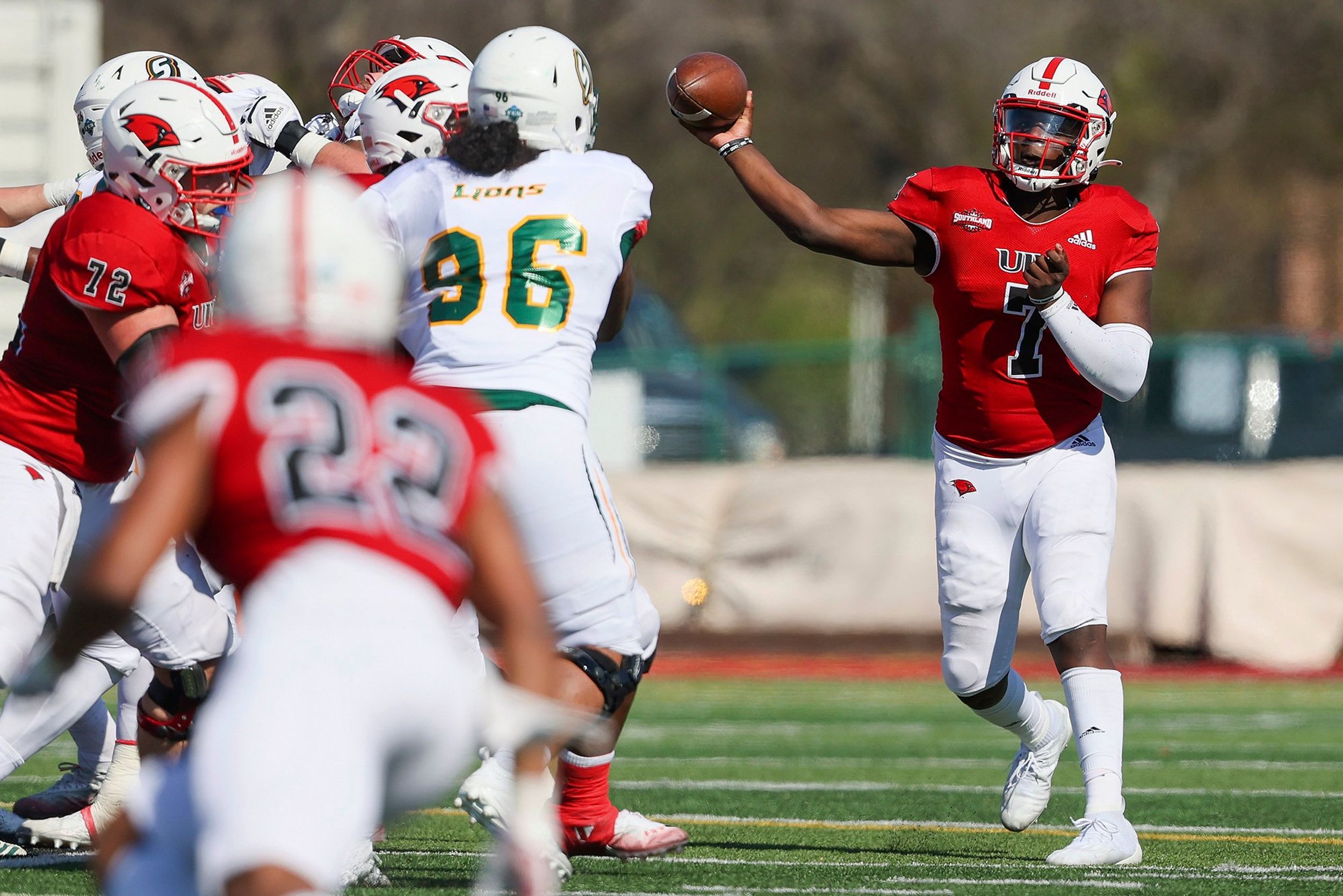 Standout transfer quarterback Cameron Ward announces commitment to ...