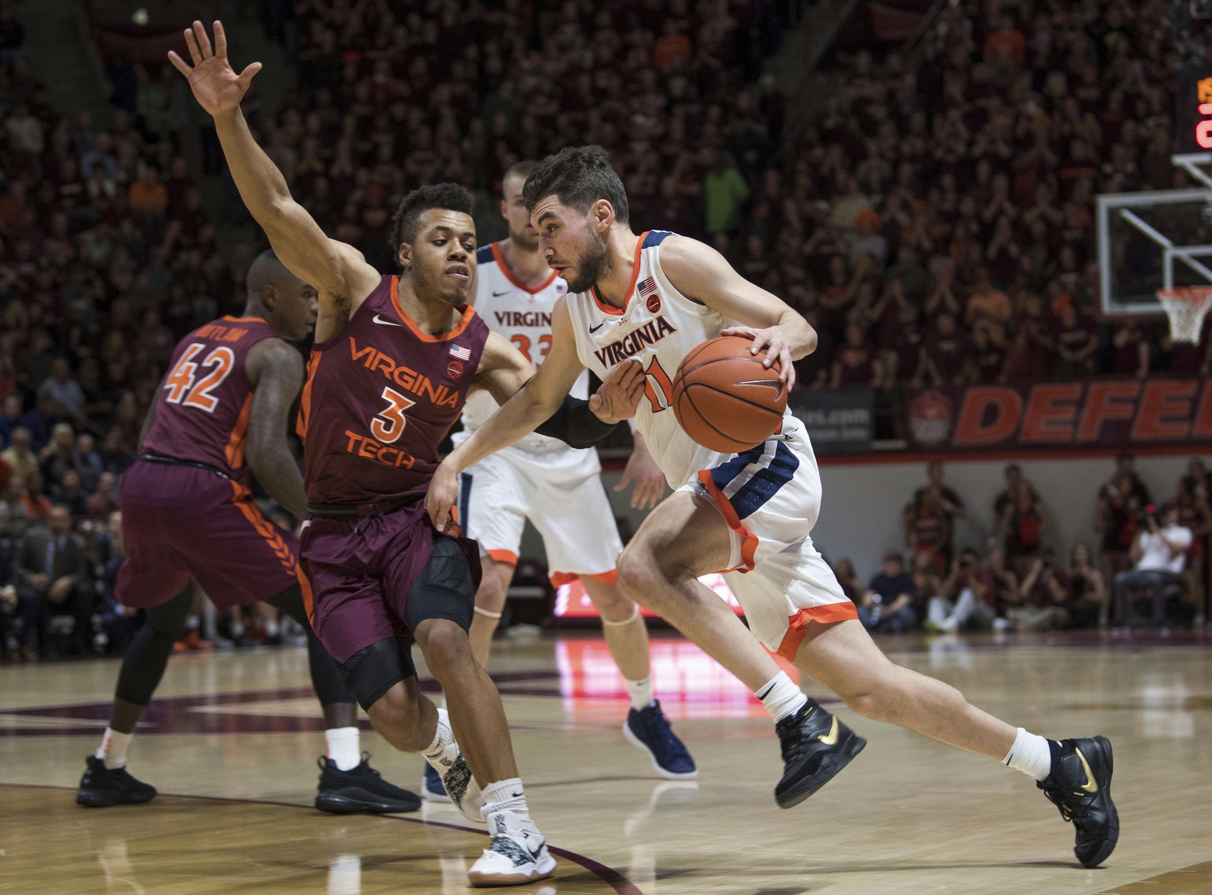 Top 25 roundup: Third-ranked Virginia completes season sweep of No. 20 ...