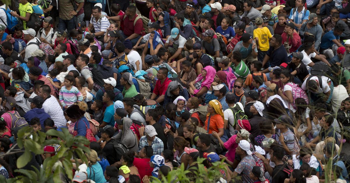 Migrant caravan swells in Honduras as group nears Guatemala
