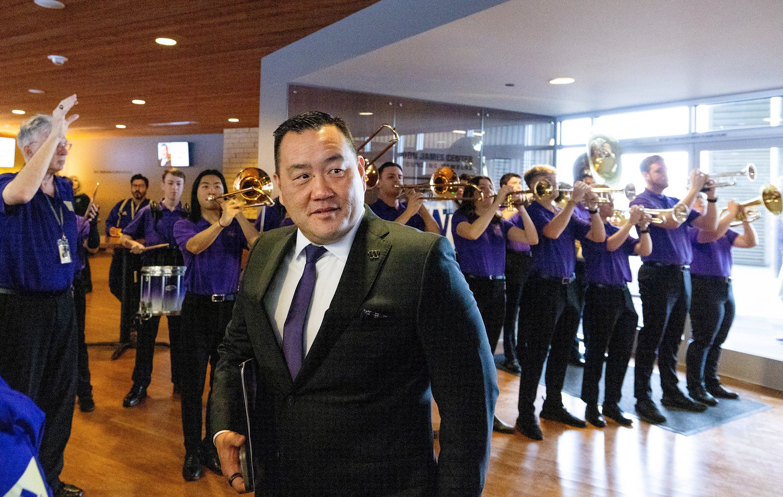 New UW athletic director Pat Chun responds to backlash from WSU ...