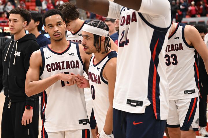 Nolan Hickman burns Washington State again from 3-point line, scores ...