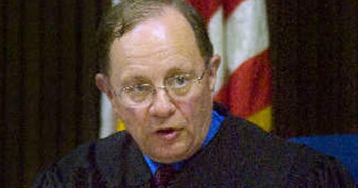 District judge to step down
