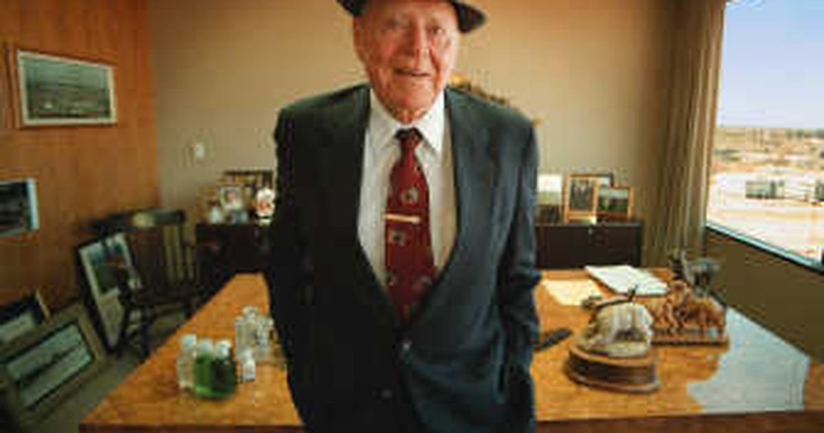 Idaho billionaire Simplot dies at 99