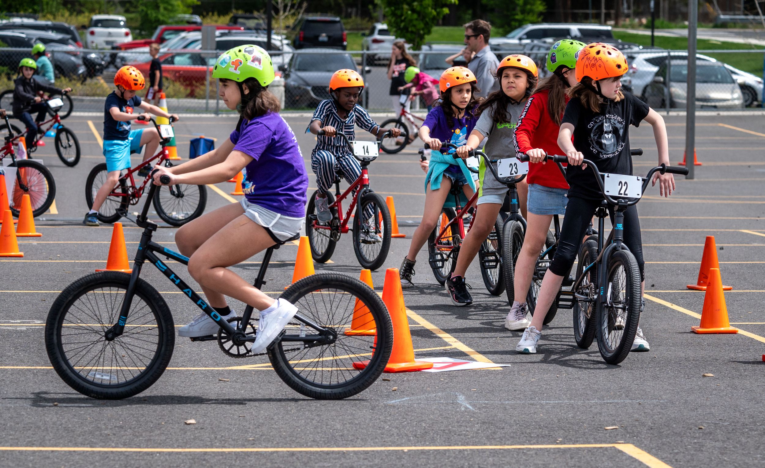 Spokane Public Schools teaching kids to ride bikes in gym class through ...