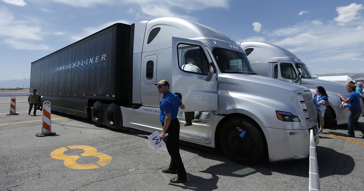 Self-driving big rigs not far from future highways | The Spokesman-Review