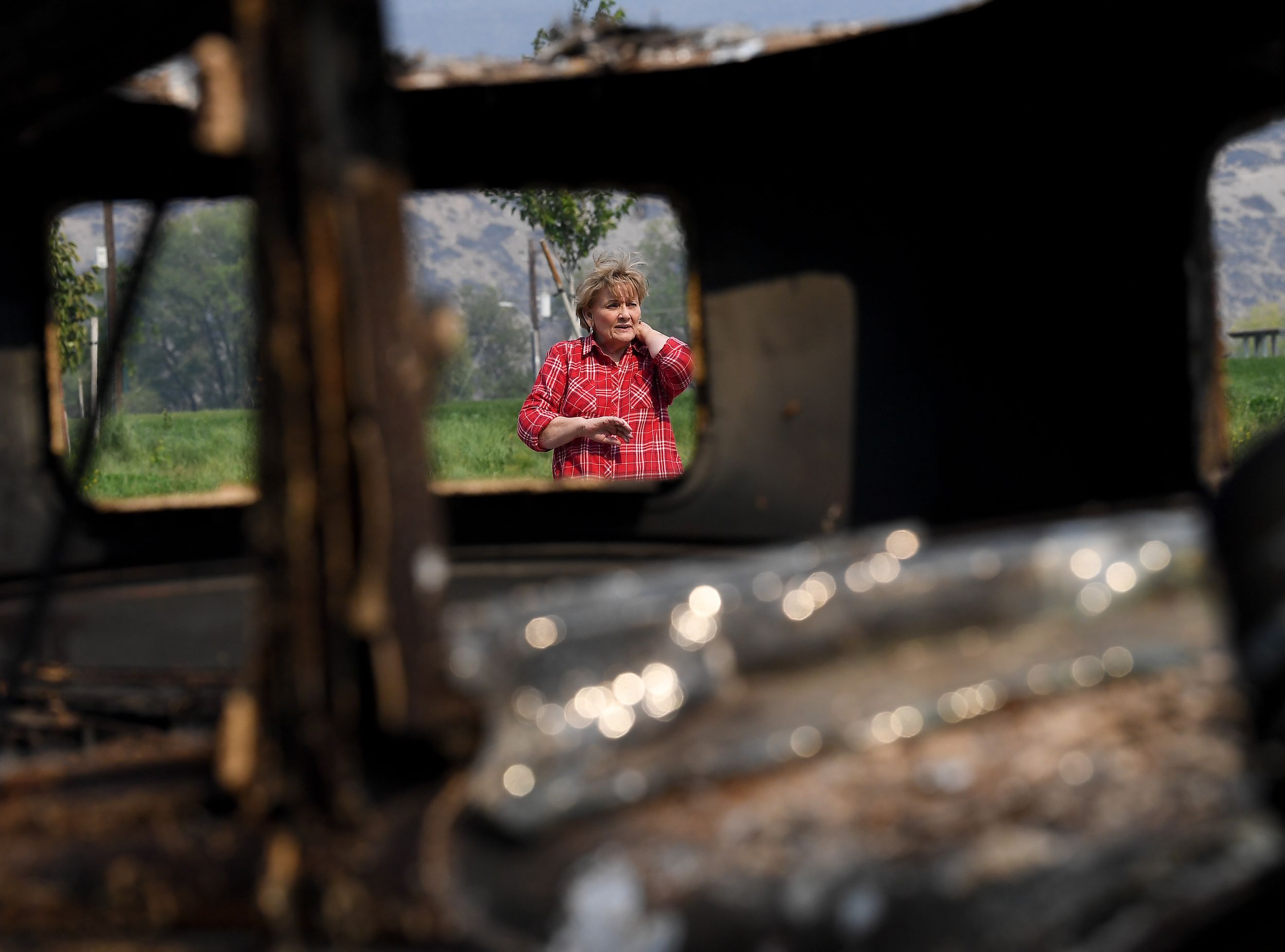 Cold Springs Fire and Pearl Hill Fire rip through Bridgeport - Sept. 8 ...