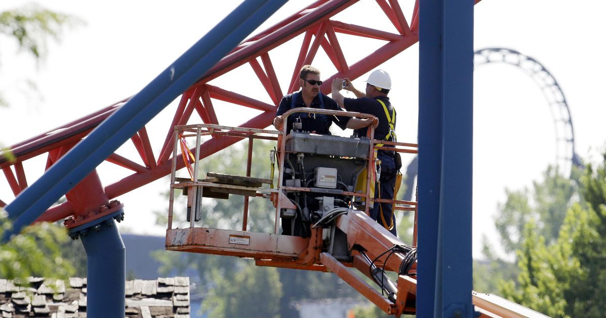 Legless Army veteran dies in fall from roller coaster