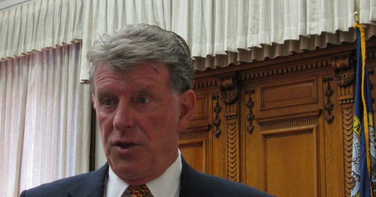 Otter to gun, ammo makers: Move to Idaho