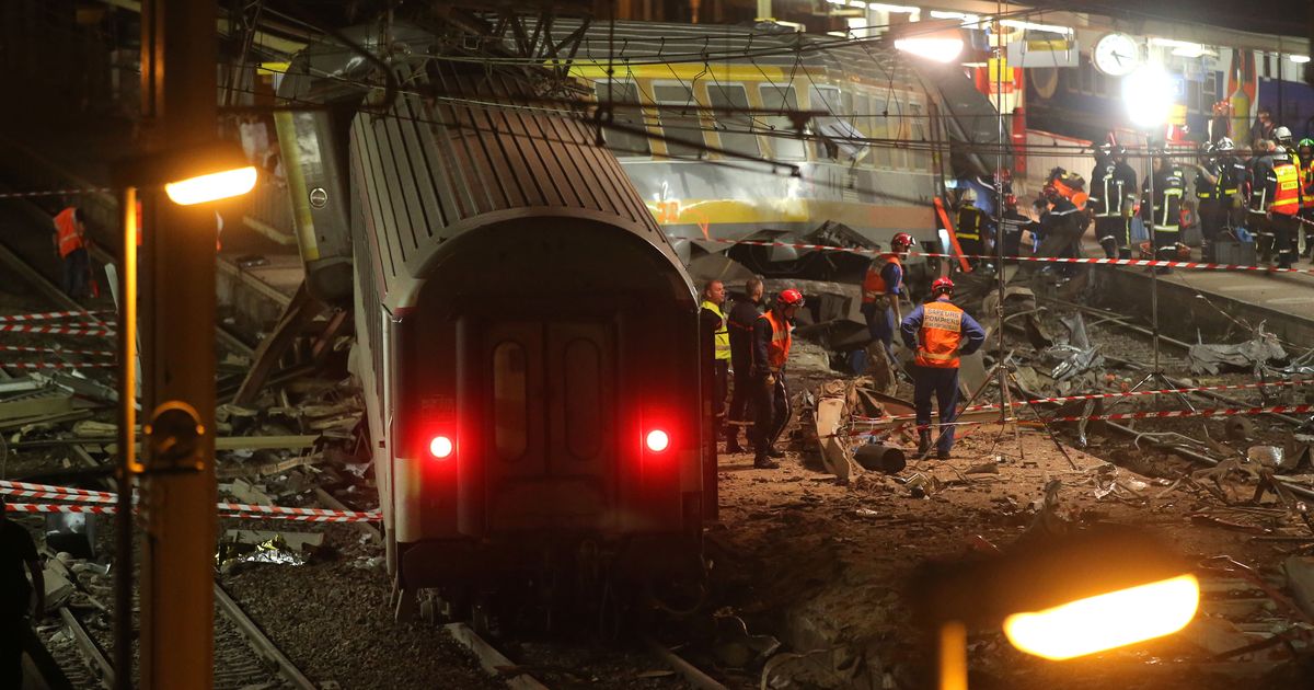 French train crash kills 6 | The Spokesman-Review