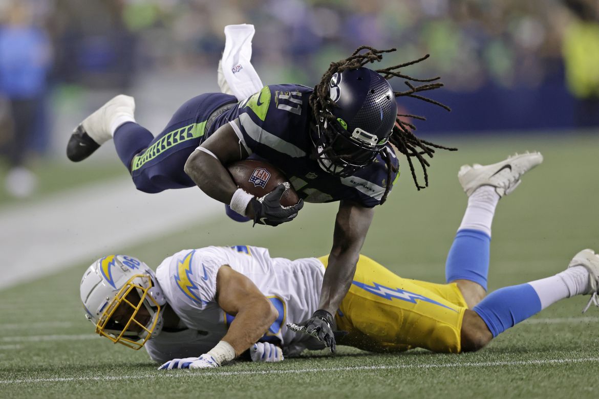 Alex Collins seems to have played his way onto Seahawks roster. What ...