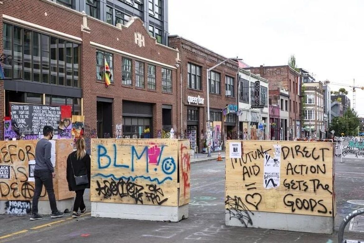 Molly Moon's ice cream shop sues Seattle 3 years after CHOP