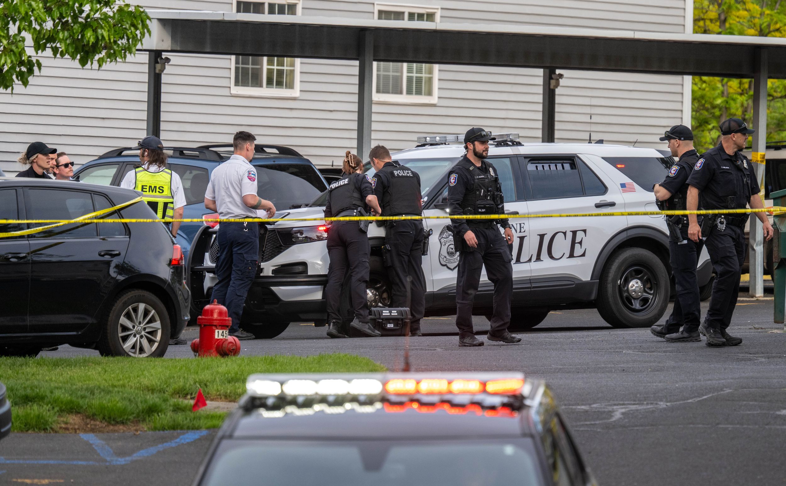 Police: Man fatally stabbed another man before being shot, killed in ...