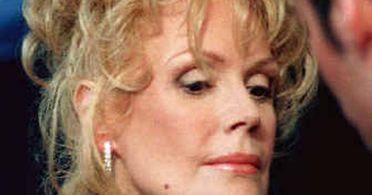 Film star Sandra Dee dies at 63