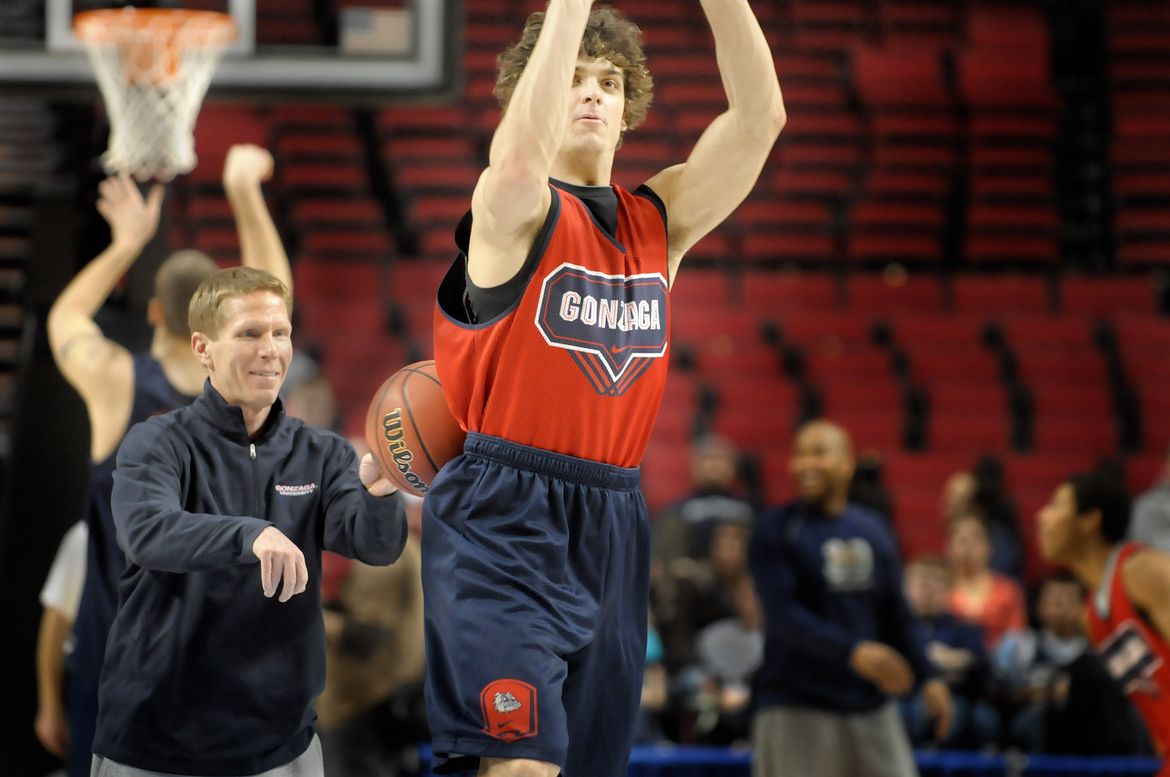 Few's first 20: Taking a look back at Mark Few's NCAA Tournament ...