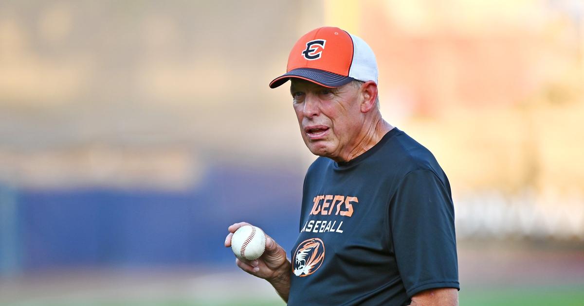 Legendary Washington state high school baseball coach Dave Johnson ...