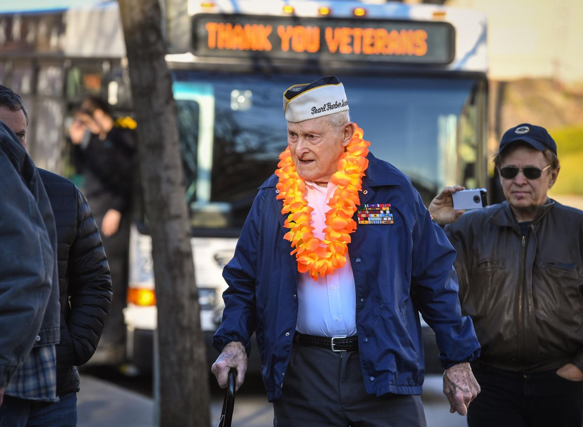 Ray Garland, Spokane's last Pearl Harbor survivor, dies - April 19 ...