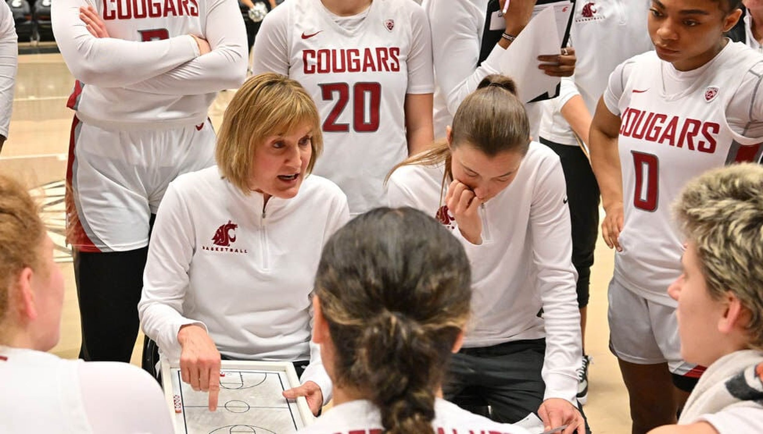 The Athletic Names Washington States Kamie Ethridge Coach Of The Year