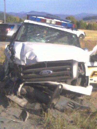 Kettle Falls officer injured in collision