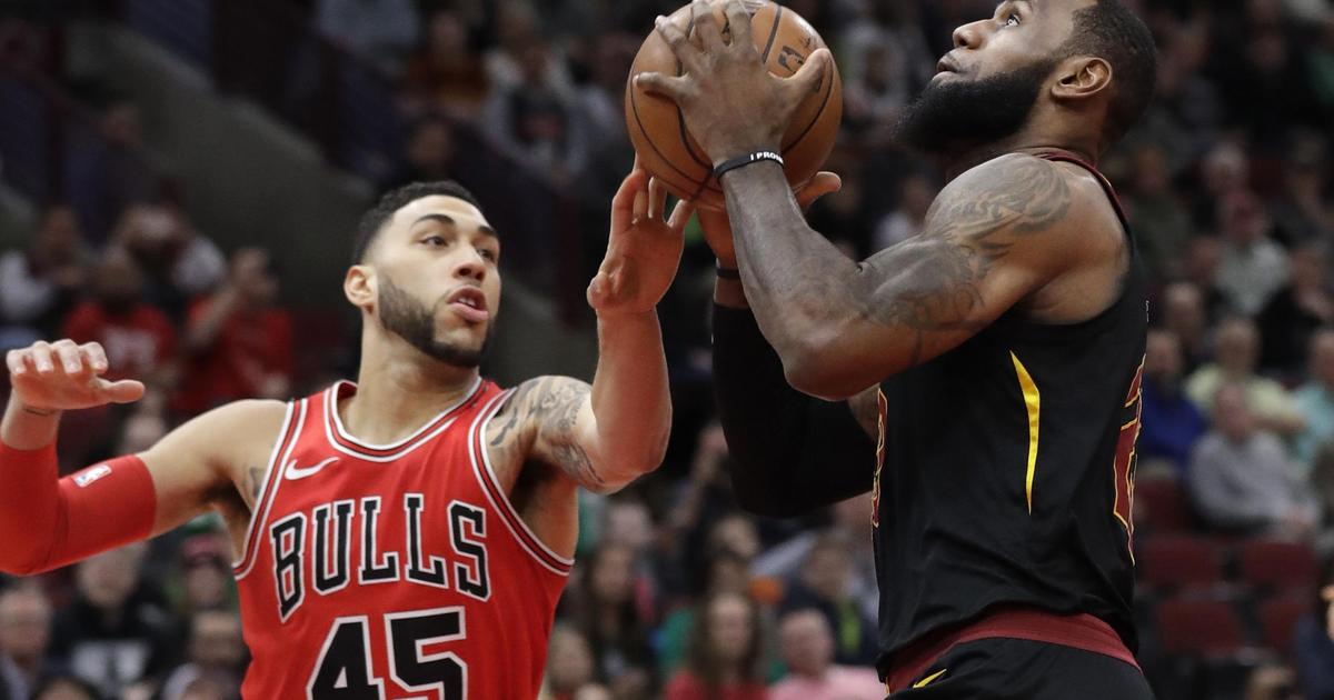 NBA Capsules: LeBron James gets 33 points in triple-double, Cavs beat Bulls