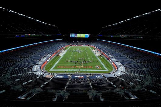 Empty seats make for some strange sights, sounds in NFL | The Spokesman ...