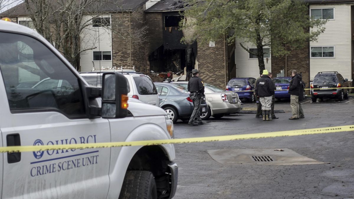 1 deputy killed, another wounded in 12-hour standoff in Ohio | The ...