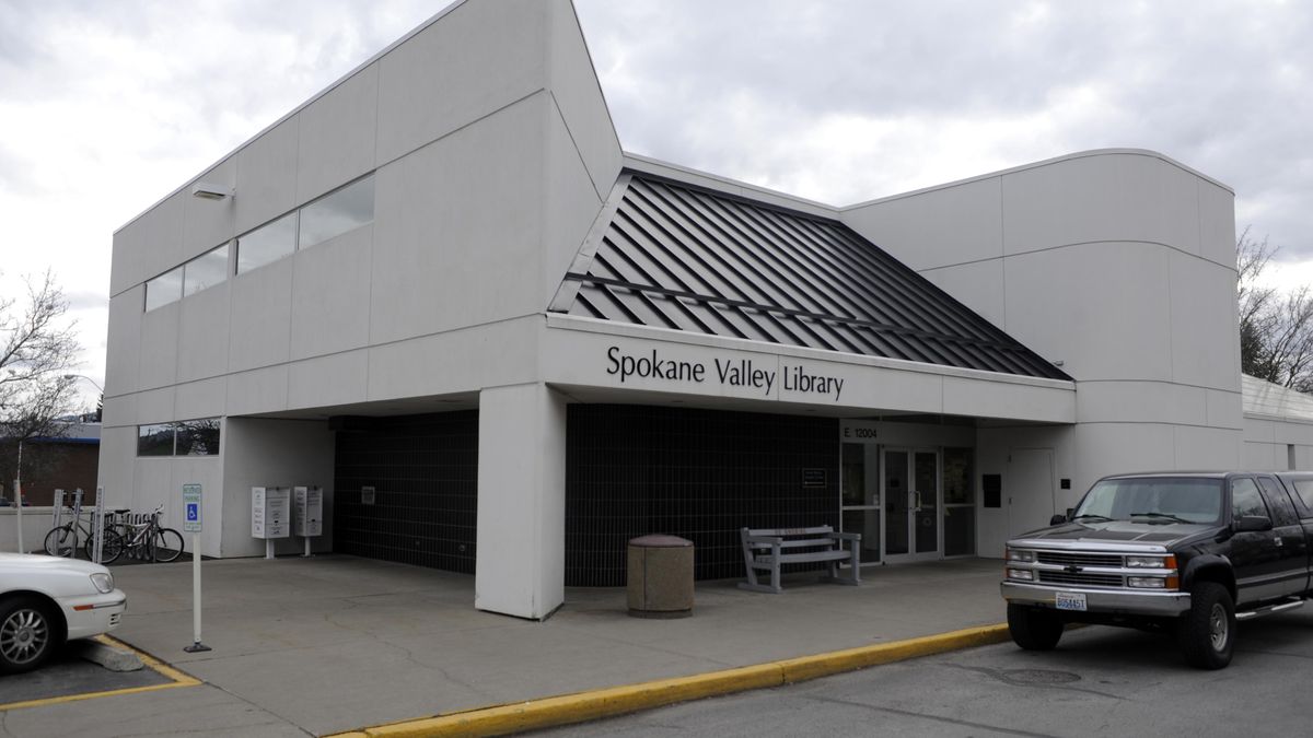 Spokane County libraries’ family painting parties prove popular for all ...