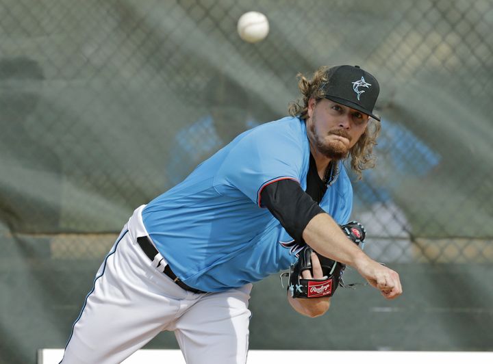 Mariners reach agreement with free-agent reliever Ryne Stanek