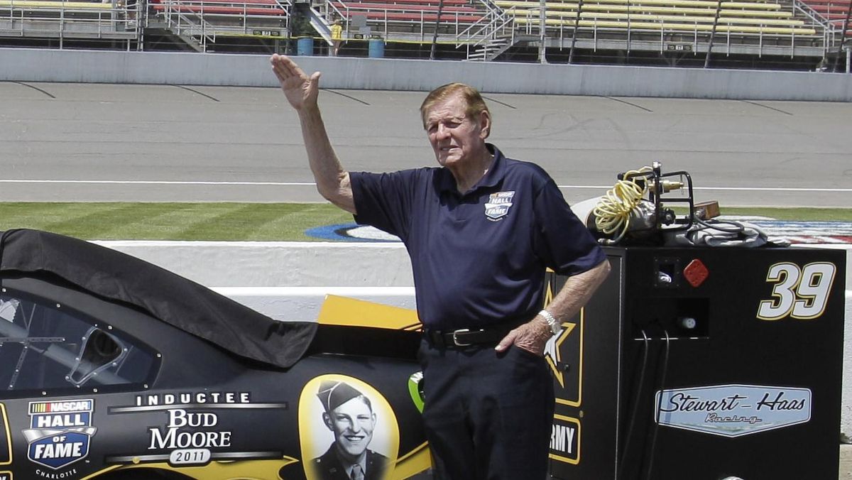 From D-Day landing in WWII to NASCAR champion, Walter ‘Bud’ Moore Jr ...