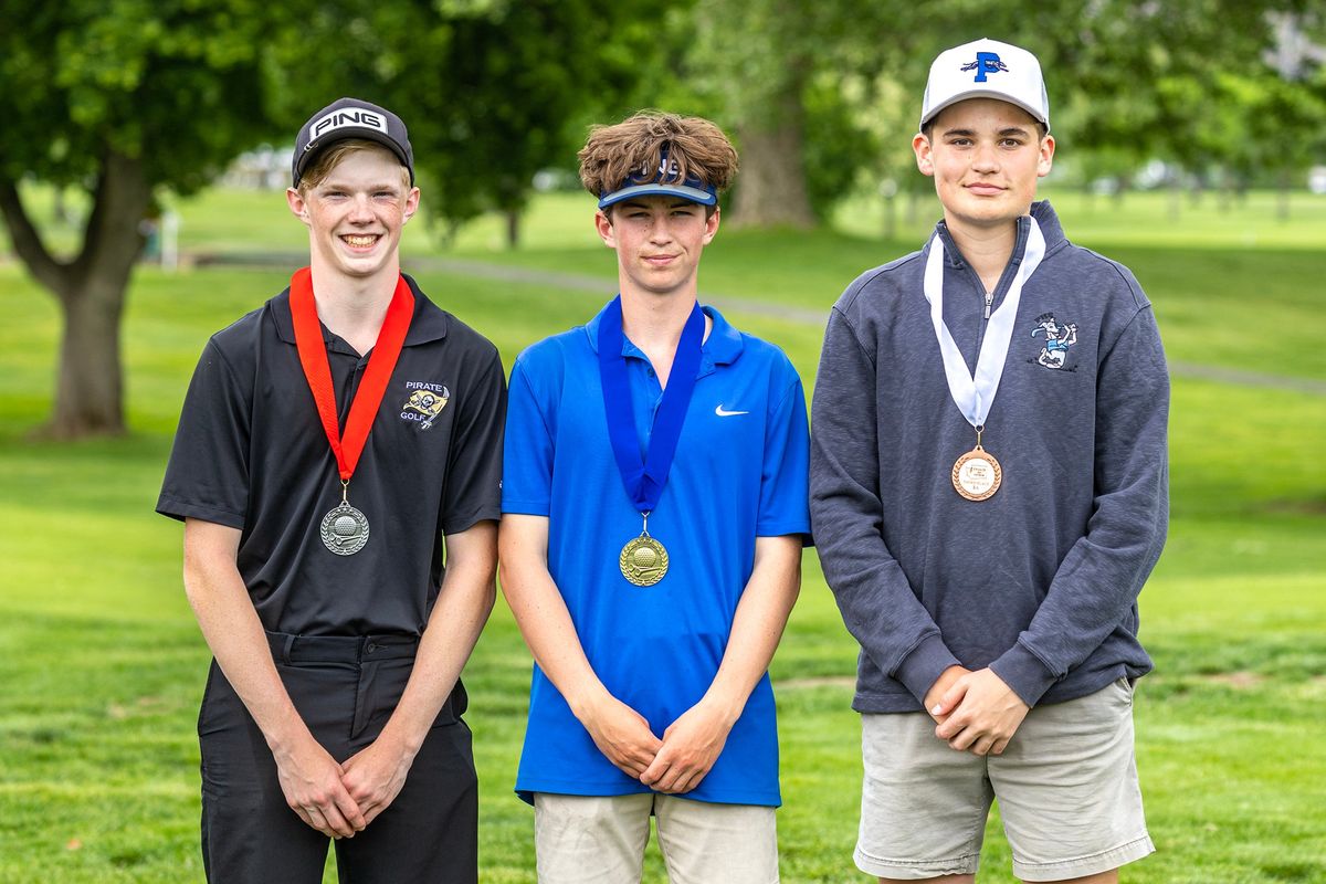 Golf roundup: Bonners Ferry girls secure second 3A State golf title in ...