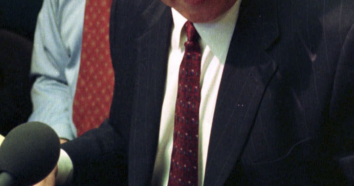 Former Seattle Mayor Paul Schell dies at 76