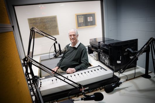 KOOL milestone: Spokane oldies radio station gets a new license for life