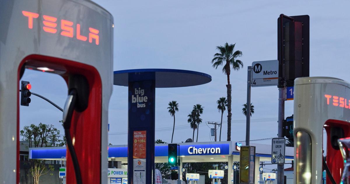 To Californians, pocketbook issues win out over green ideals