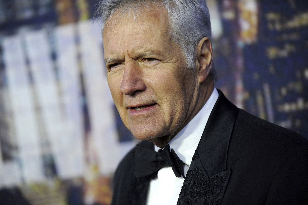 Alex Trebek's last 'Jeopardy!' show aired posthumously Friday, touching ...